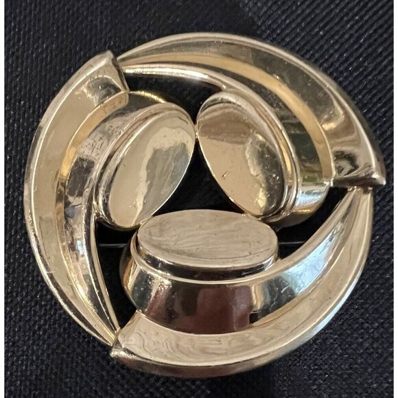 Monet | Jewelry | Monet Large Vintage Gold Tone Swirl Brooch | Poshmark